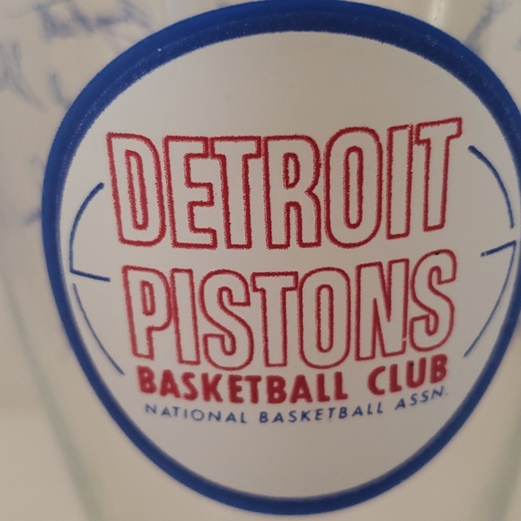 NBA | Dining | Nba Vintage Detroit Pistons Beer Glasses Set Of 2 | Poshmark